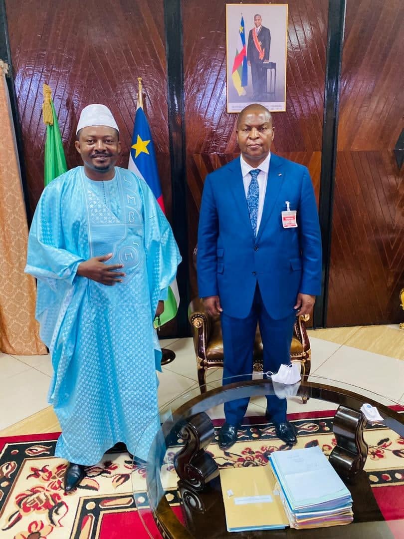 Cameroun-Centrafrique : les réseaux russes d’Émile Parfait Simb - La ...